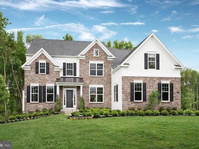 5409 Red Oak Dr, Coopersburg, PA 18036