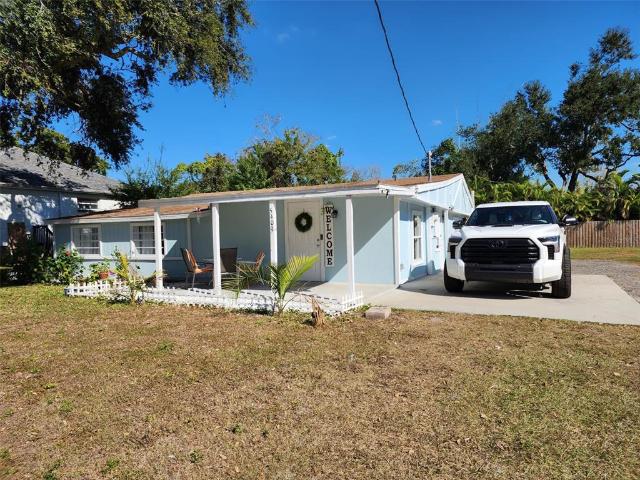 5409 18th St E, Bradenton, FL 34203 | MLS #A4675 | Compass