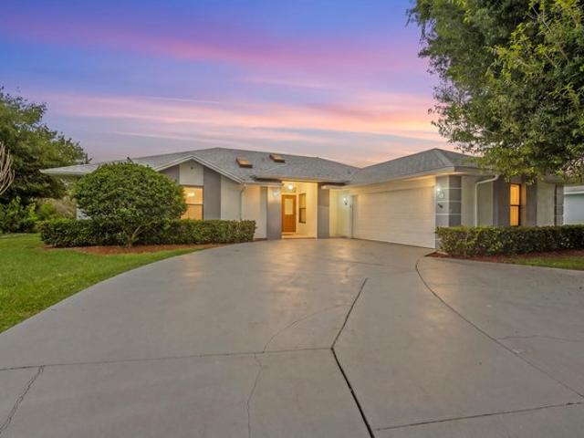 5400 NW Emblem St, Port Saint Lucie, FL 34983