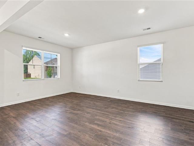 5400 Andrew Lane