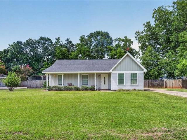 5400 Country Club Blvd, Theodore, AL 36582