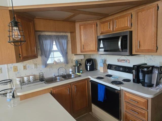 5400 Little River Neck Rd