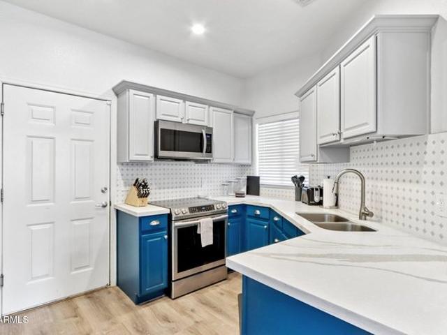 5400 S Hardy Dr Unit 113, Tempe, AZ 85283
