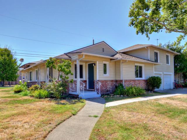 5400 5402 Folsom Blvd