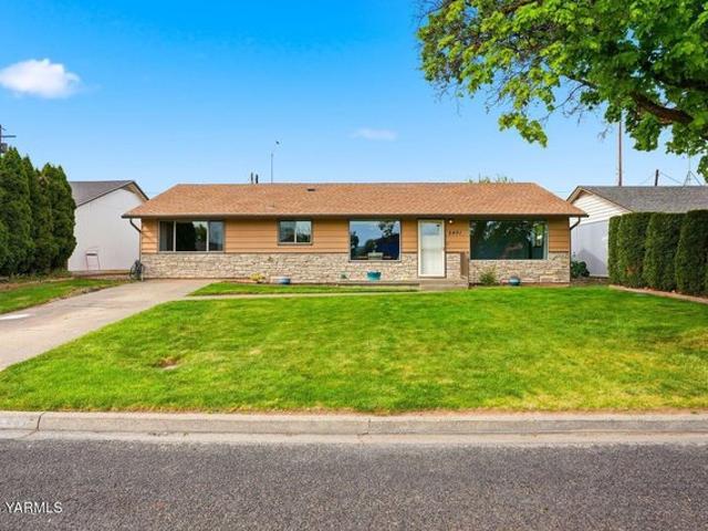 5401 Cascade Dr, Yakima, WA 98908