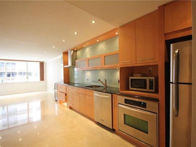5401 Collins Ave Apt 339, Miami Beach, FL 33140