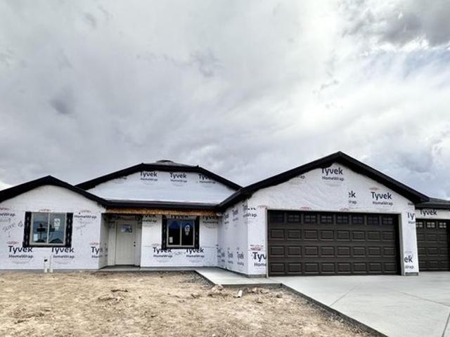 5401 Darter Ct, Pueblo, CO 81008
