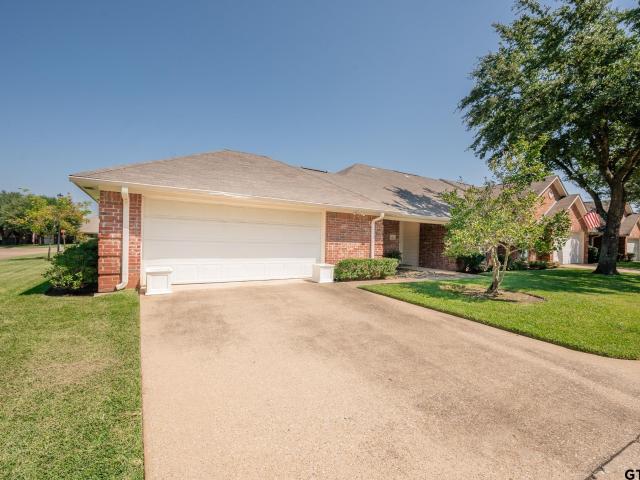5401 Hollytree Dr, Unit 1301, Tyler, TX 75703 | MLS #26004 | Compass