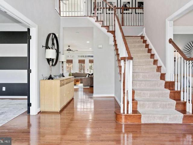 5401 Tomlinson Drive