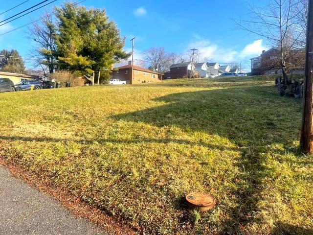5401 Willow St, Bethel Park, PA 15102 | MLS #1746