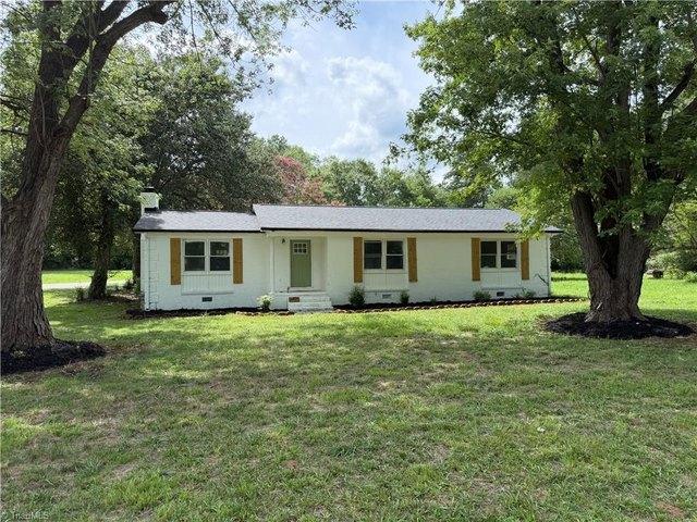 5401 Yanceyville Rd, Browns Summit, NC 27214
