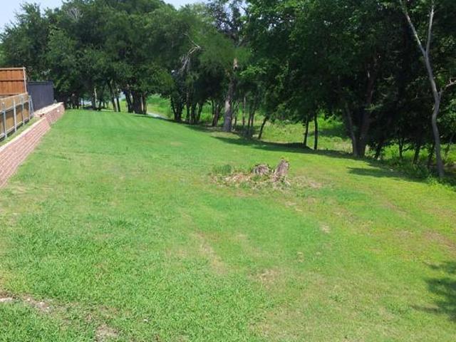 5402 Edgewater Cir, Rowlett, TX 75088 | MLS #21163 | Compass