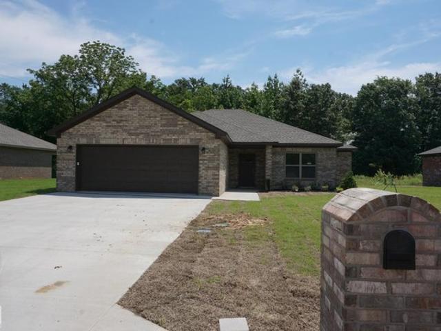 5402 Lotus St, Jonesboro, AR 72404