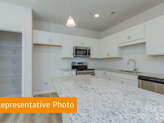 5402 Porterhouse Way # 7B