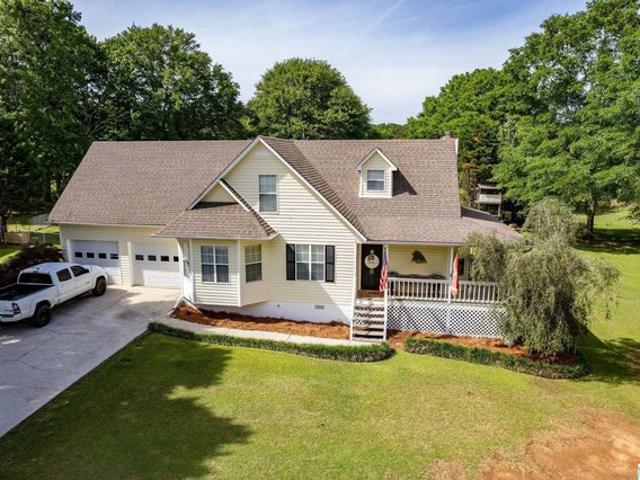 5402 Smith Rd, Pell City, AL 35128