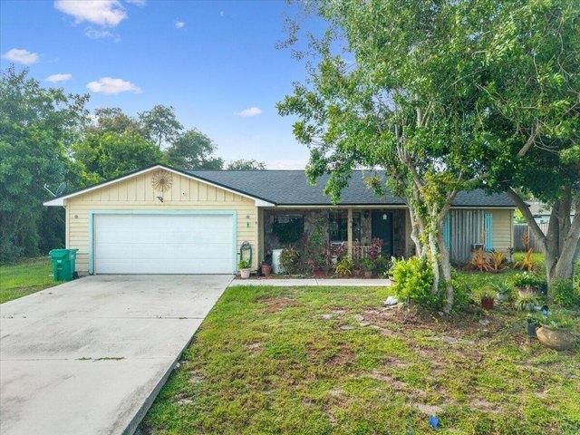5403 Eagle Dr, Fort Pierce, FL 34951