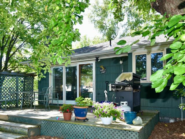 540 3rd Street SE