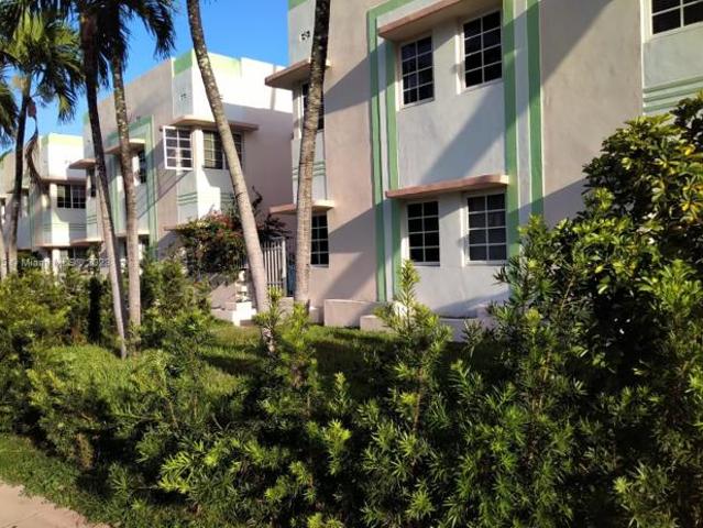 540 15th St #104, Miami Beach, FL 33139