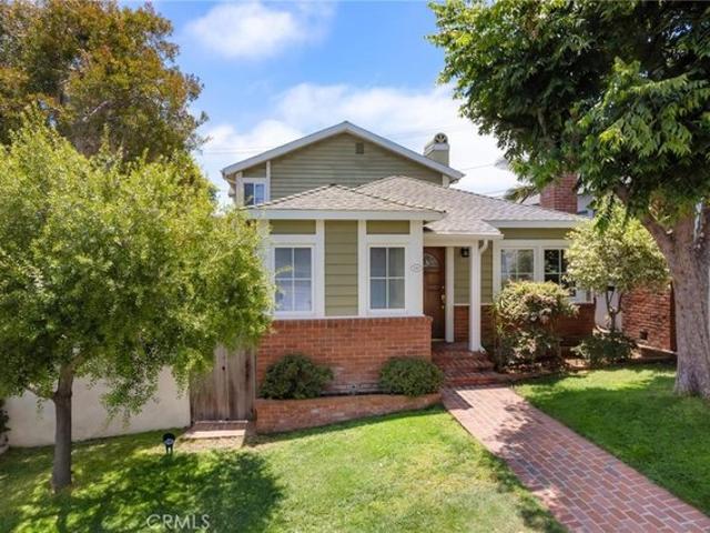 540 24th St, Manhattan Beach, CA 90266