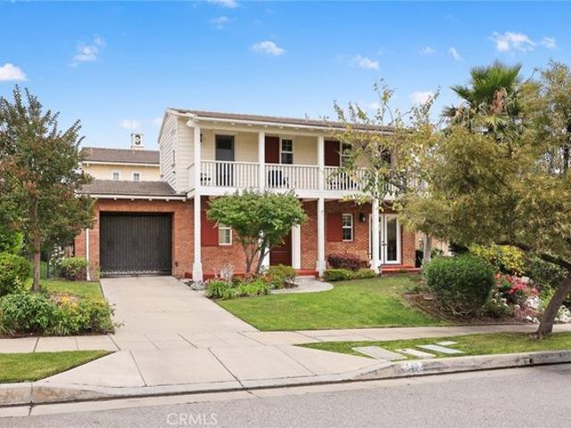540 E Viewcrest Dr, Azusa, CA 91702