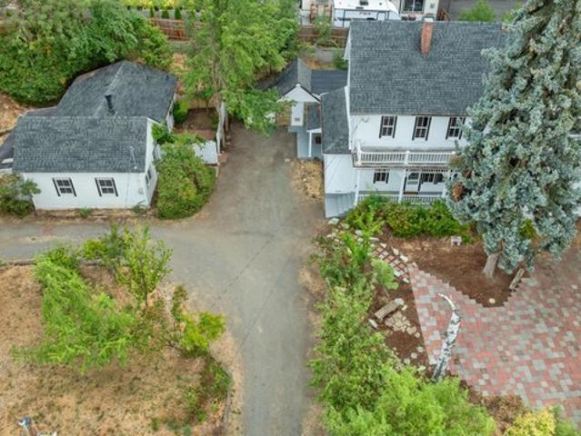 540 E California St, Jacksonville, OR 97530