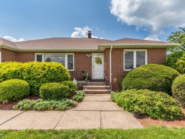 540 E Main St