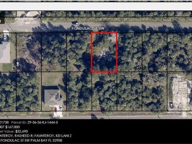 540 Fondulac St SW, Palm Bay, FL 32908