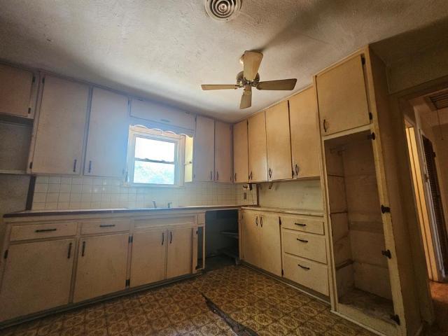 540 Harrison Lane