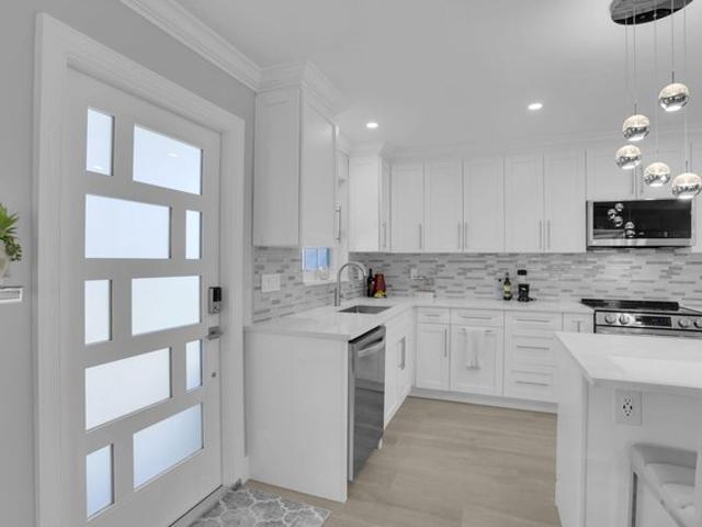 540 High Point Dr Apt A, Delray Beach, FL 33445