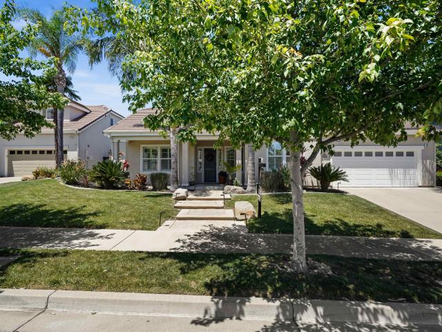 540 Lakeview Dr
