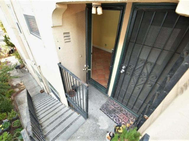 540 Merritt Ave 2 Bedroom Apartment for Rent at 536 536 542 Merritt Avenue, Oakland, CA 94610 Lakeshore