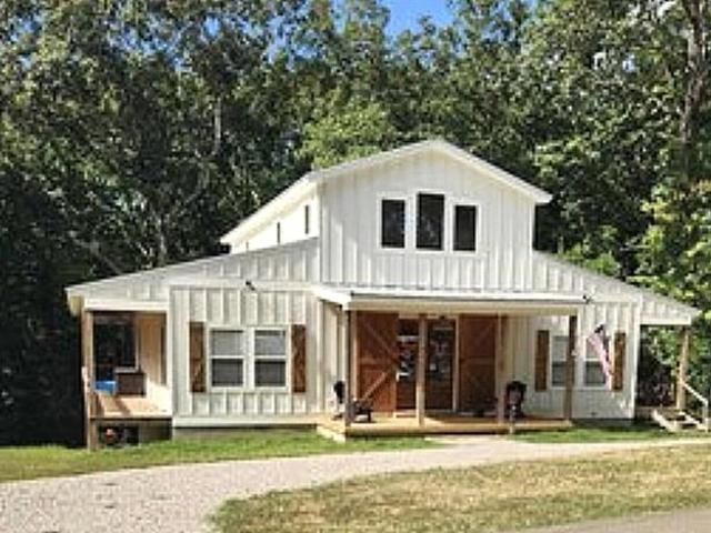 540 Muscatel Ln, Counce, TN 38326
