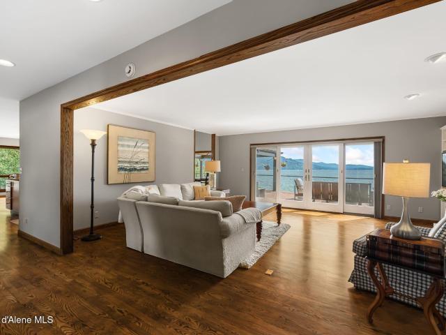 540 Ponder Pt Dr, Sandpoint, ID 83864 | MLS #25 11