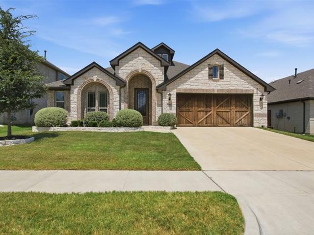 540 Ramon St, Burleson, TX 76028