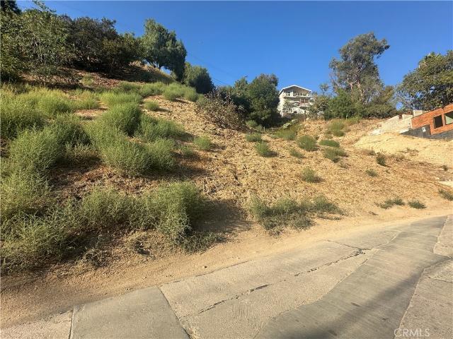 540 Rustic Dr, Los Angeles, CA 90065 | MLS #WS26001 | Compass
