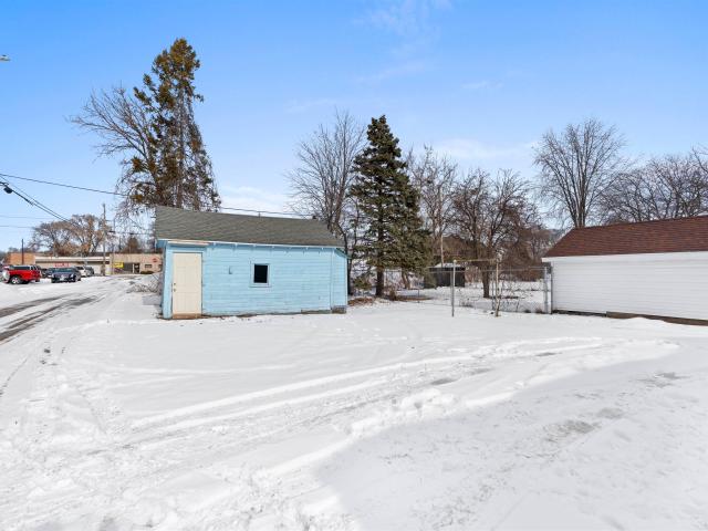 540 W 10TH Avenue