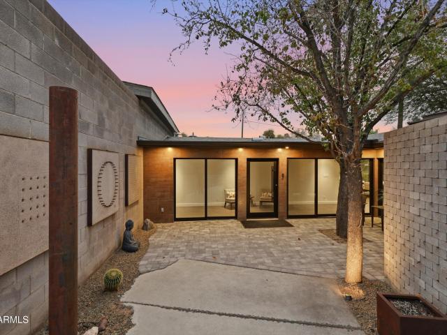 540 w solano drive