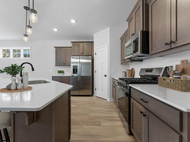 540 Tulare Terrace