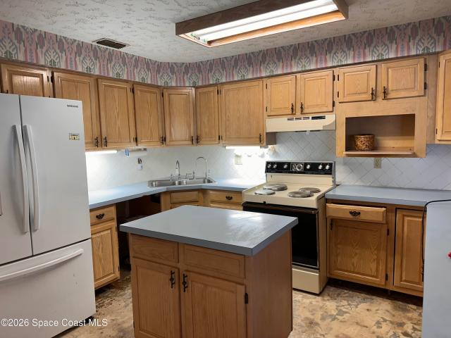540 Venetian Way, Merritt Island, FL 32953 | MLS #1072 | Compass