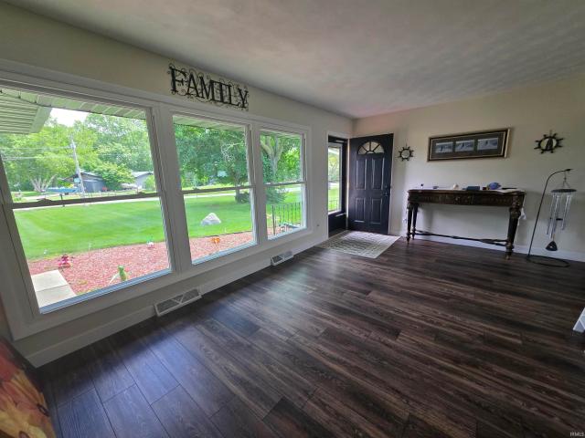 54141 Eastview Drive