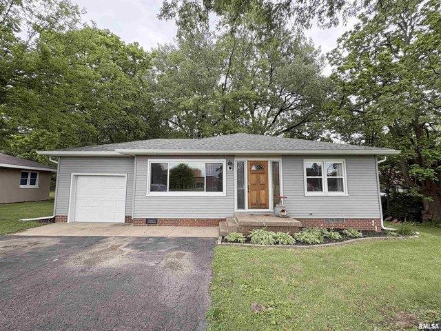 5414 N University St, Peoria, IL 61614