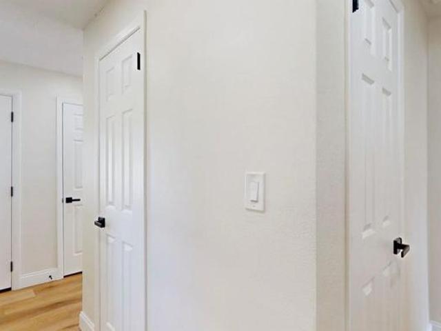 5414 Newton Ave S, Gulfport, FL 33707