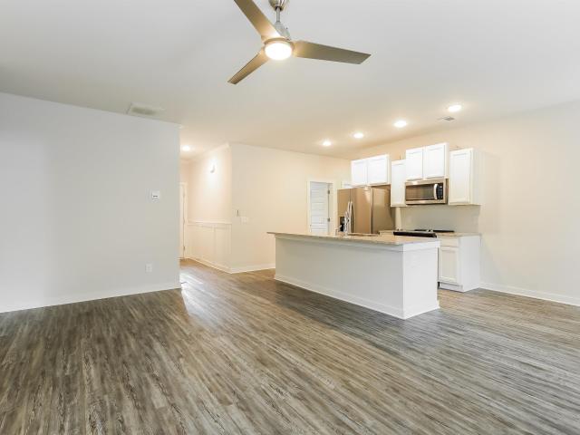 5414 Cedar Creek Drive