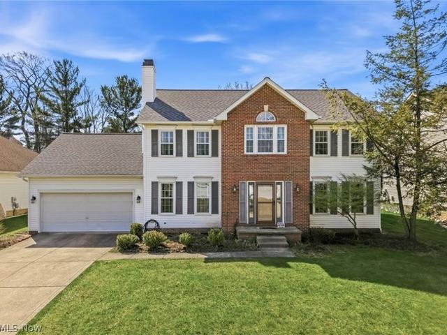 5415 Andover Dr, Parma, OH 44134