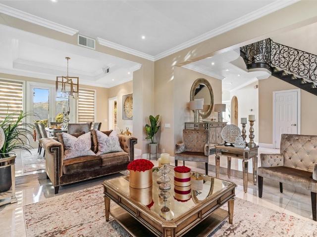 5415 Camino De Bryant