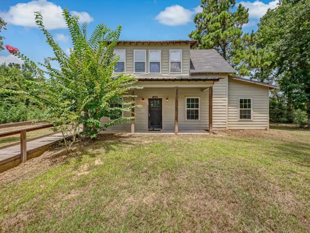 5415 Highway 105