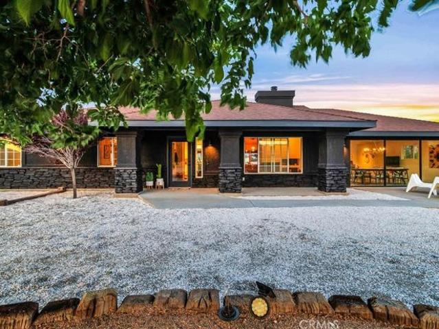 5415 Red Ryder Rd, Pioneertown, CA 92268