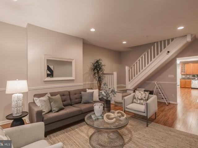 5415 Spruce St, Philadelphia, PA 19139