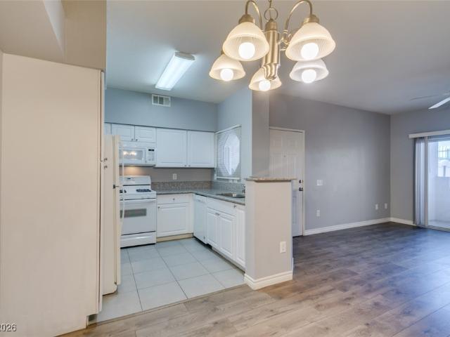 5415 W Harmon Ave, Unit 1047, Las Vegas, NV 89103 | MLS #2753 | Compass