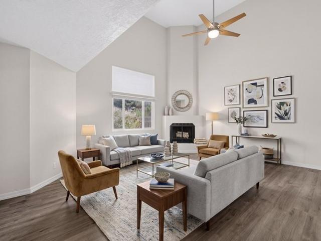 5416 Overlook Dr NE, Albuquerque, NM 87111